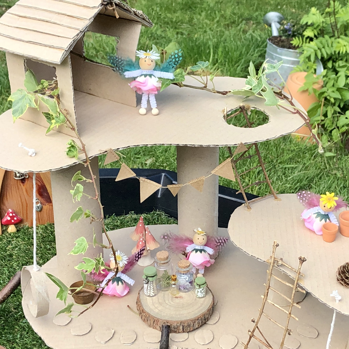 Fairy Small World Play in the Tuff Tray – Lottie Makes