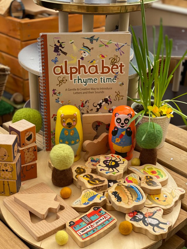 Nursery Rhymes in Play – Lottie Makes