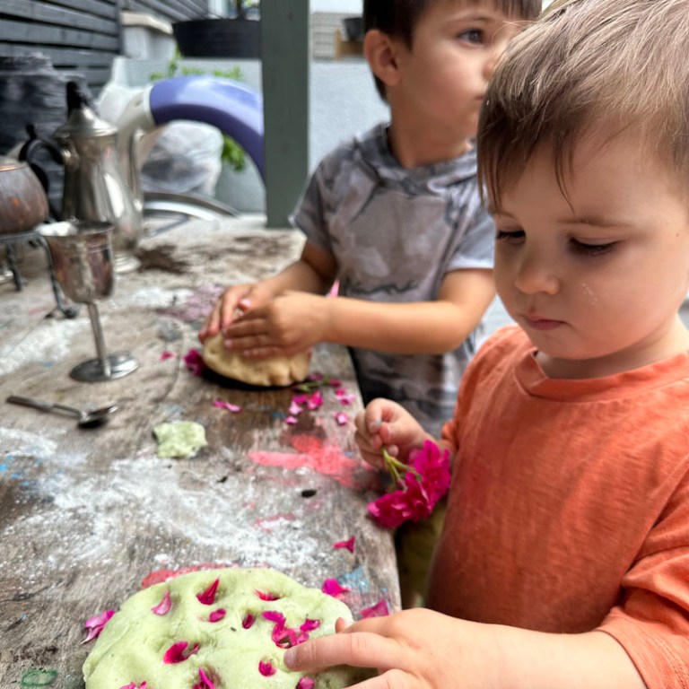 The Benefits of Playdough and lots of Activity Ideas – Lottie Makes